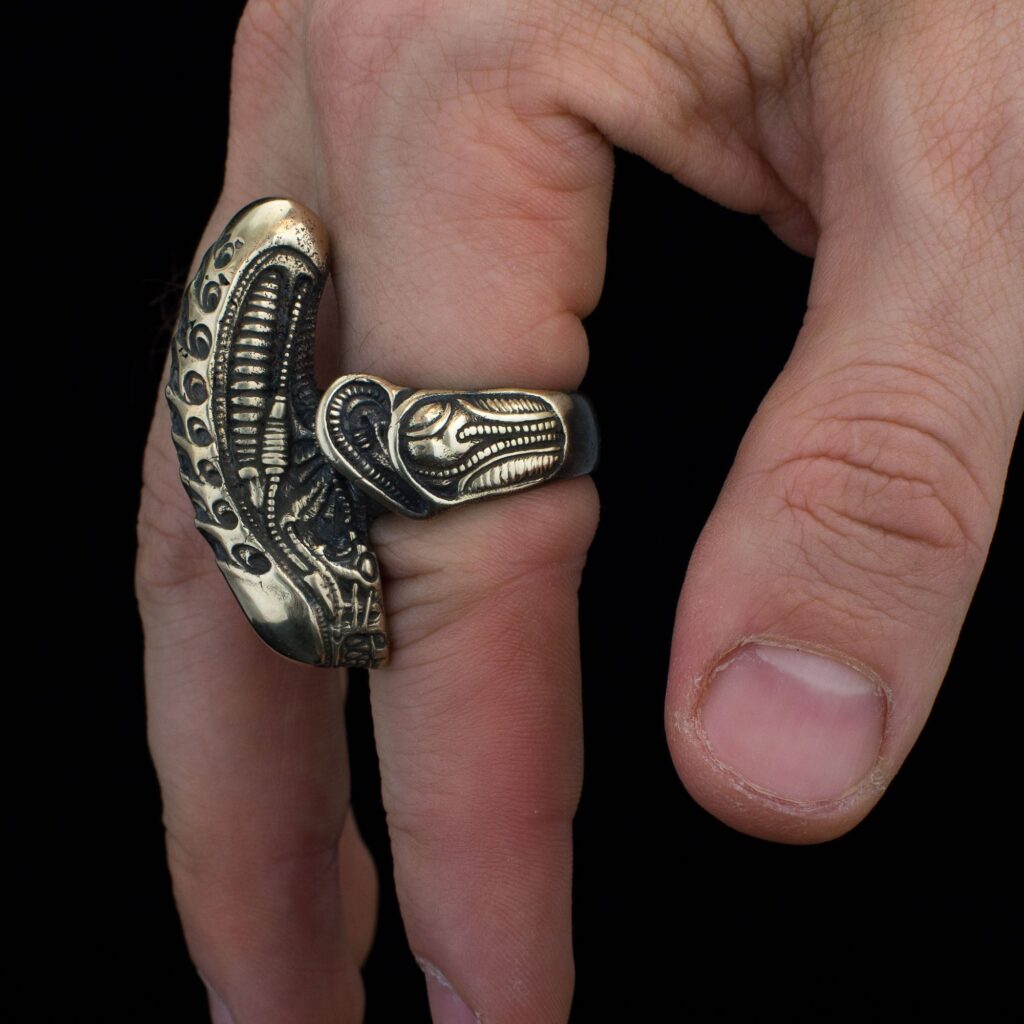Alien Horror Ring - Macabria