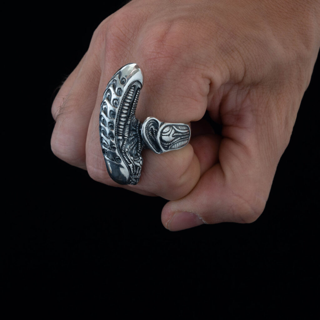 Alien Horror Ring - Macabria