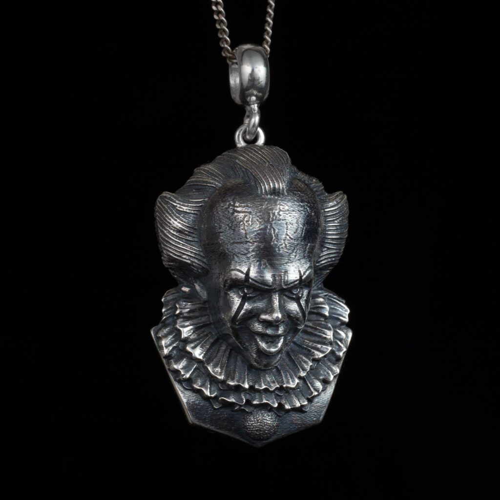 Pennywise Clown 2017 Horror Pendant - Macabria