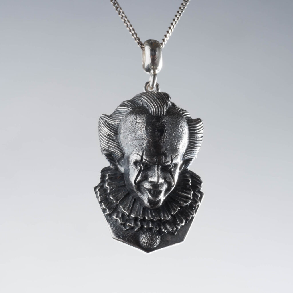 Pennywise Clown 2017 Horror Pendant - Macabria