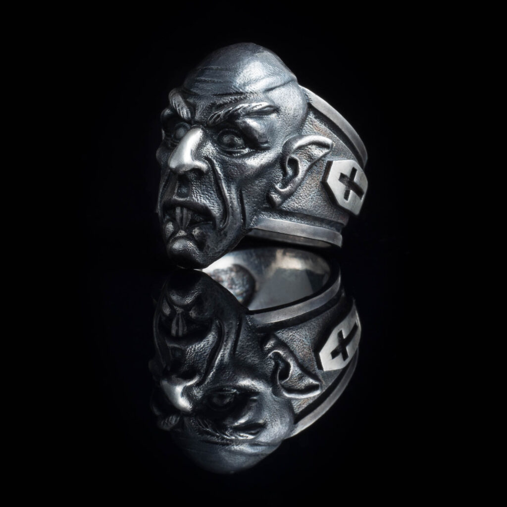 Nosferatu: A Symphony of Horror Ring - Macabria