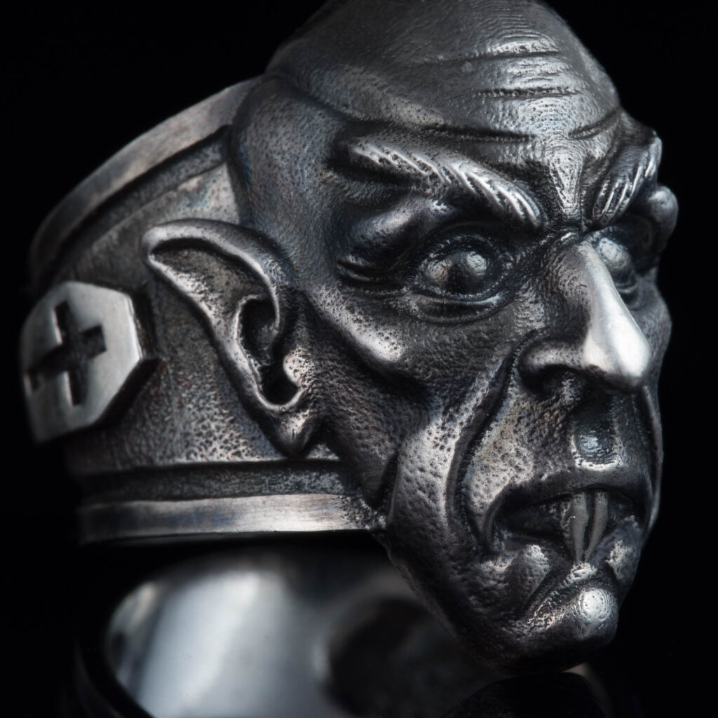 Nosferatu: A Symphony of Horror Ring - Macabria